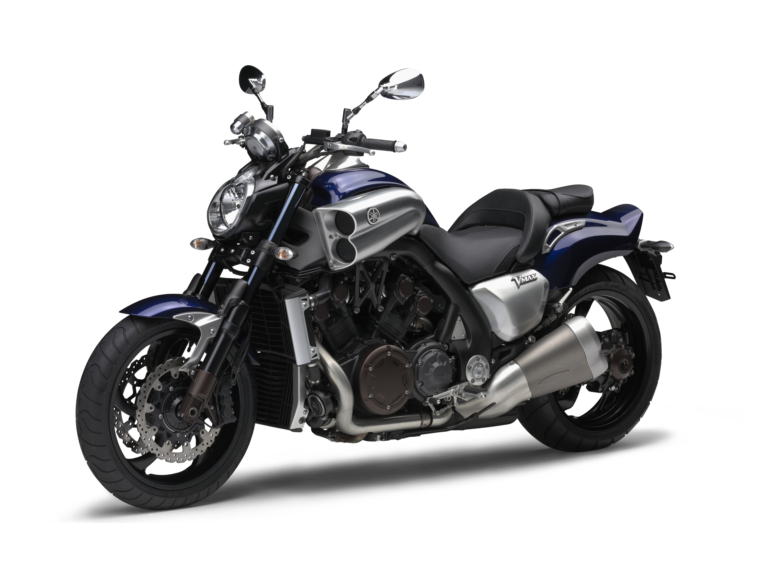 VMAXの2016年モデルは、2015年12月10日に販売開始!! - バイクニュース - タンデムスタイル