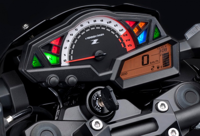 2016年モデルのZ250 ABSが黒をまとい、16年2月1日より新登場!! - バイクニュース - タンデムスタイル