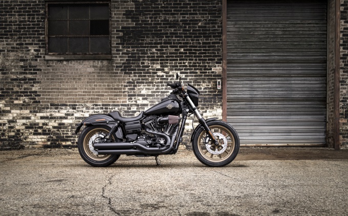 LOW RIDER SとCVO PRO STREET BREAK OUTが16年1月より新登場!! - バイクニュース - タンデムスタイル