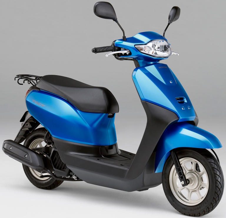 2016年 TACT/BASICはベトナム生産から国内生産に!! 新色も多数登場 - バイクニュース - タンデムスタイル