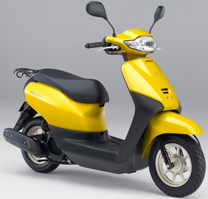 2016年 TACT/BASICはベトナム生産から国内生産に!! 新色も多数登場 - バイクニュース - タンデムスタイル