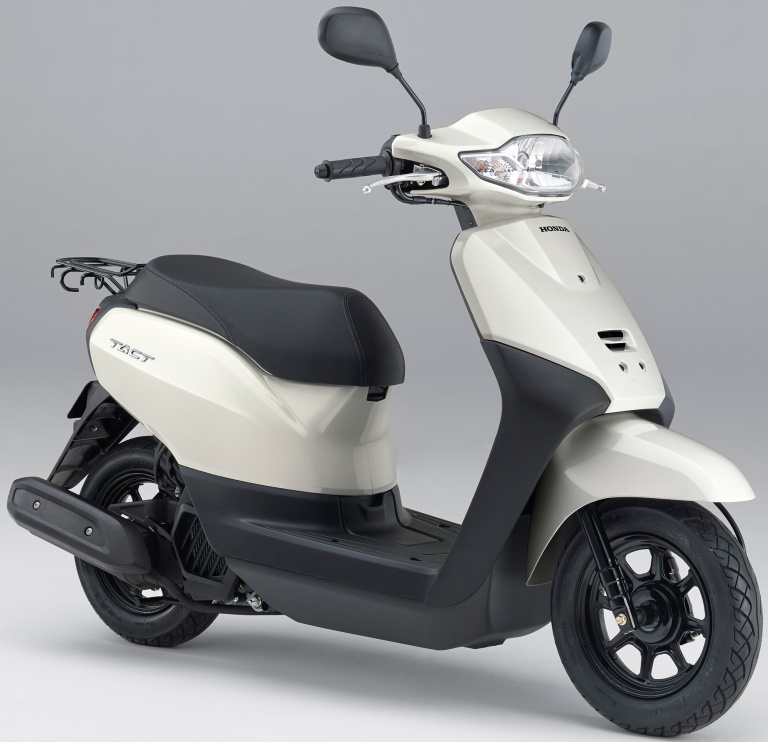 2016年 TACT/BASICはベトナム生産から国内生産に!! 新色も多数登場 - バイクニュース - タンデムスタイル