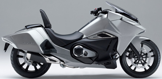 2016年 NM4-01/02は、新形状のサイレンサー採用＆DCTが進化!! - バイクニュース - タンデムスタイル