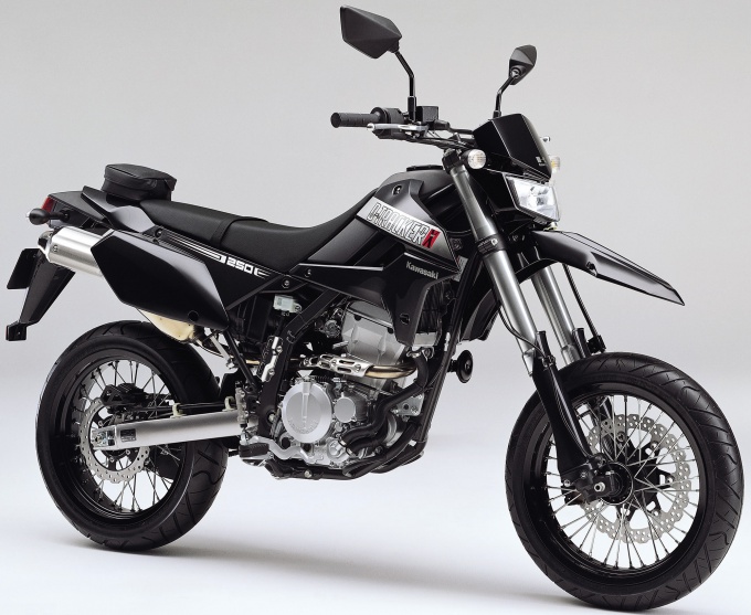 D-TRACKER X Final Editionが16年5月15日より販売開始!! - バイクニュース - タンデムスタイル