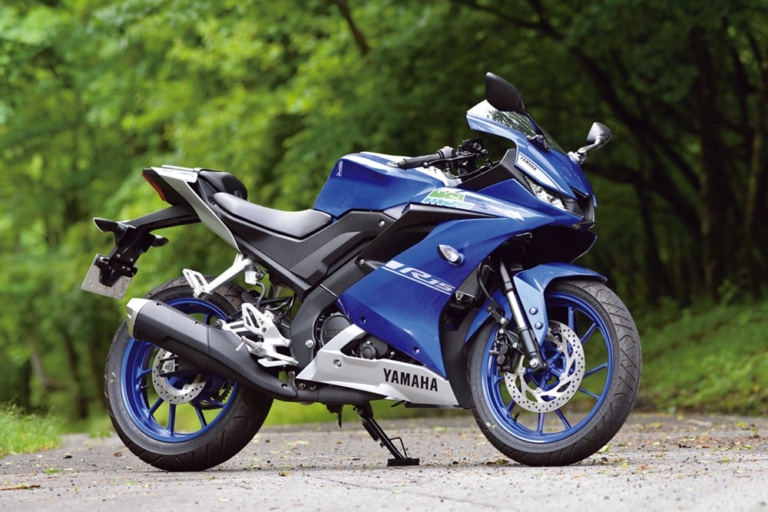 YAMAHA YZF-R15 ＆ SUZUKI GSX-R150：インドネシア発！150㏄スーパースポーツがすごい！ | 車両インプレ・解説 ...