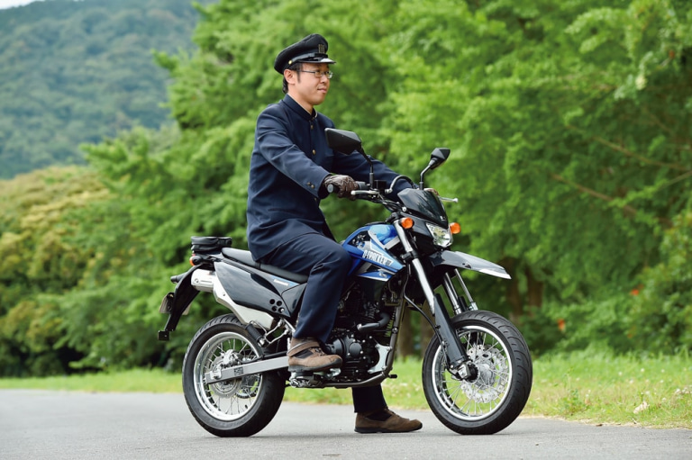 Kawasaki Dトラッカー125 - バイク足つき アーカイブ - タンデムスタイル