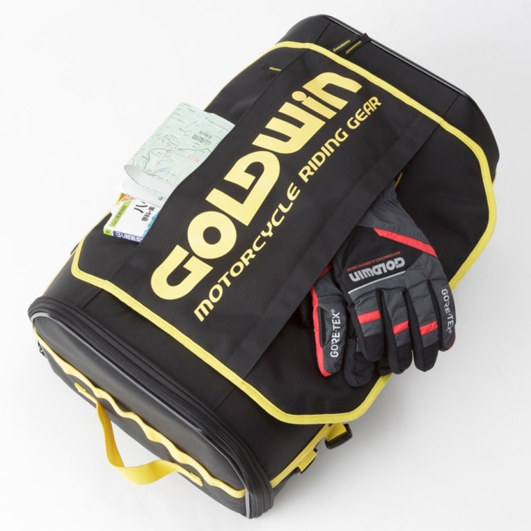 スクエア型バックパックとしても使える！GOLDWINの2WAYシートバッグに新色の限定モデルが登場 - バイクニュース - タンデムスタイル