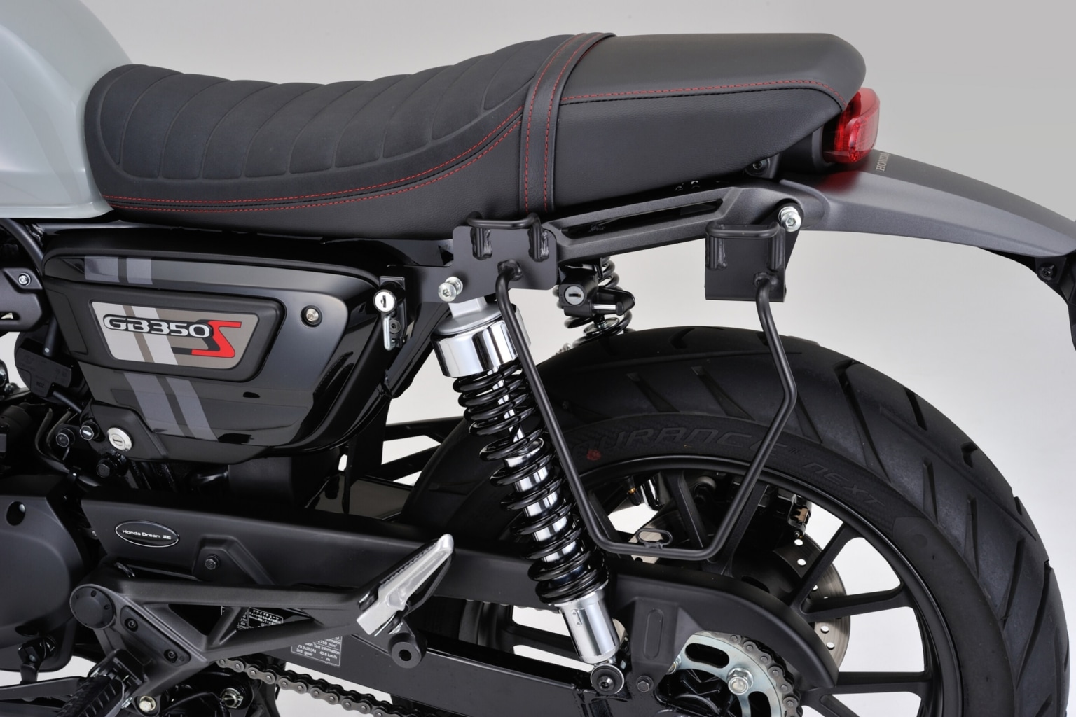 見た目と利便性アップカスタム“GB350S用”アイテムに注目！【デイトナ】 - バイクニュース - タンデムスタイル