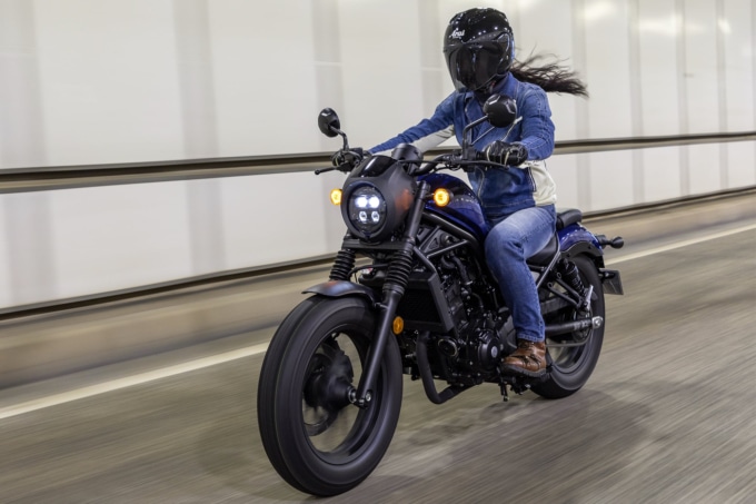 HONDA REBEL 250 S Edition ：カスタムしてもしなくてもおしゃれでカッコよく決まる！ - バイク車両インプレ・解説 - タンデムスタイル