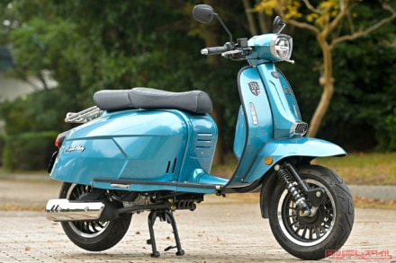 ROYAL ALLOY GP125 ：伝統的ルックのライフスタイルを彩るアイテム - バイク車両インプレ・解説 - タンデムスタイル