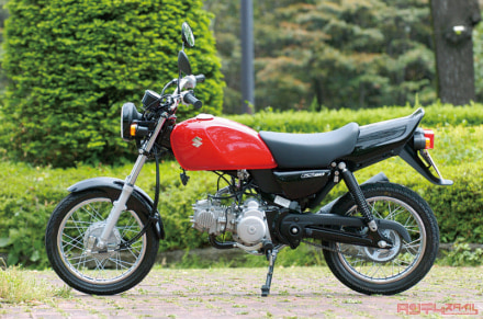 懐かしのカテゴリーを振り返る。みんな大好き50㏄!! SUZUKI GS50（2005） ： - バイク車両インプレ・解説 - タンデムスタイル