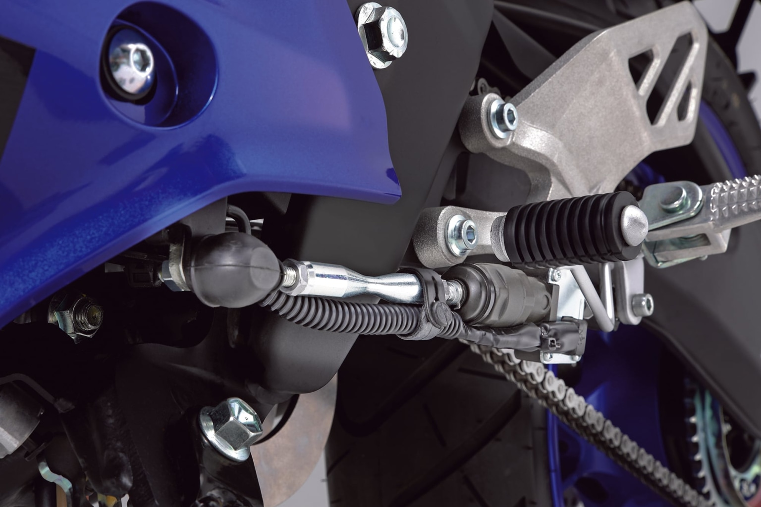 Y's GEARのパーツでYZF-R125 & YZF-R15ライフをもっと楽しくする！ - バイクアイテム - タンデムスタイル