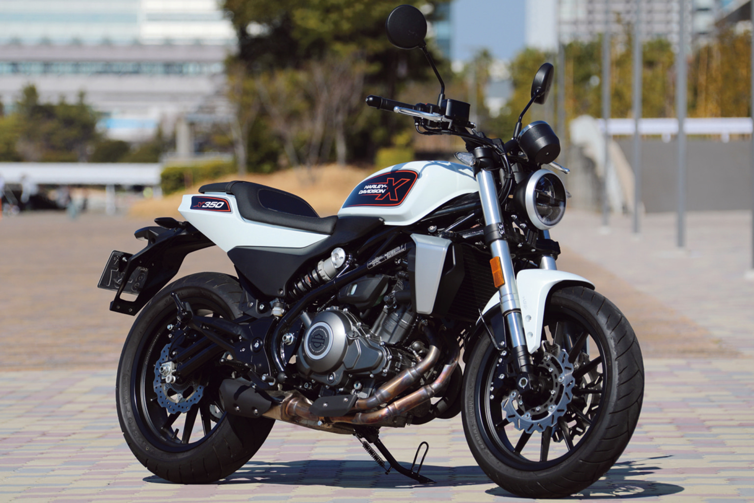 HARLEY-DAVIDSON X350 ：フラットトラックを意識したスポーティさが魅力 - バイク車両インプレ・解説 - タンデムスタイル