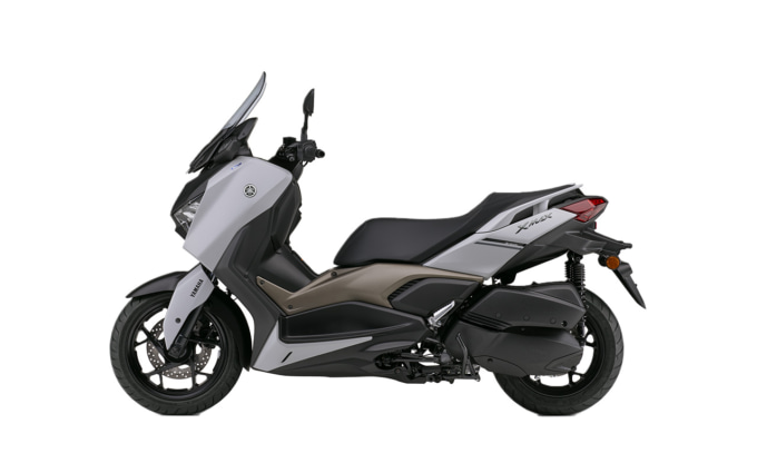 YAMAHA XMAX 質感とスポーティさがアップした新たなカラーリング4色採用！ - バイクニュース - タンデムスタイル